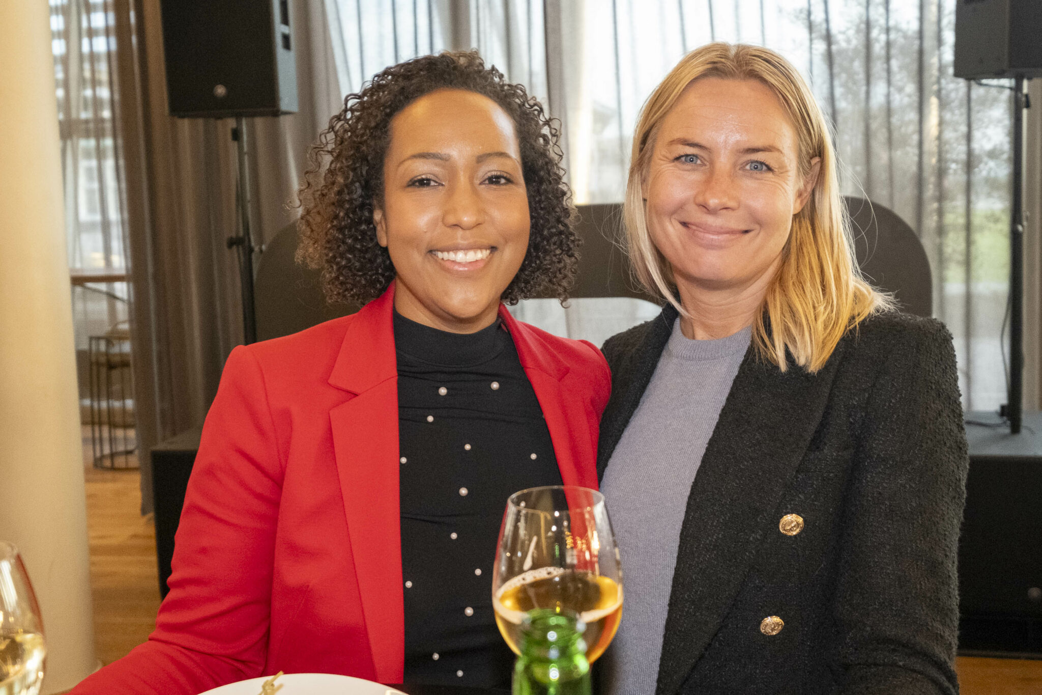 Hon tänker tvärtom - Rapidus